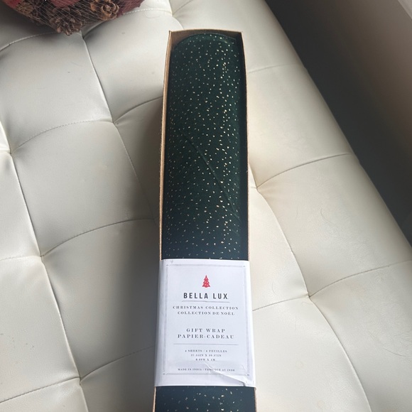 bella lux | Holiday | Bella Lux Green And Gold Christmas Velvet ...